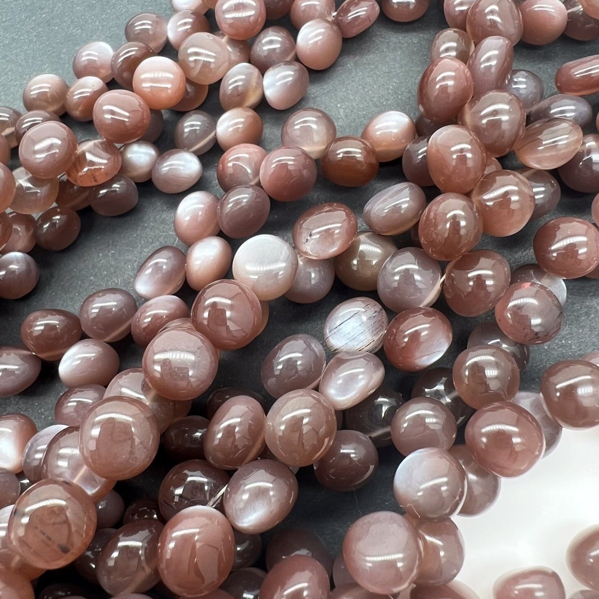 1/4連*ころんと♪可愛い♪*チョコレートムーンストーン＊スムースオニオン*約6.5～7.5mm – aoneko_gems